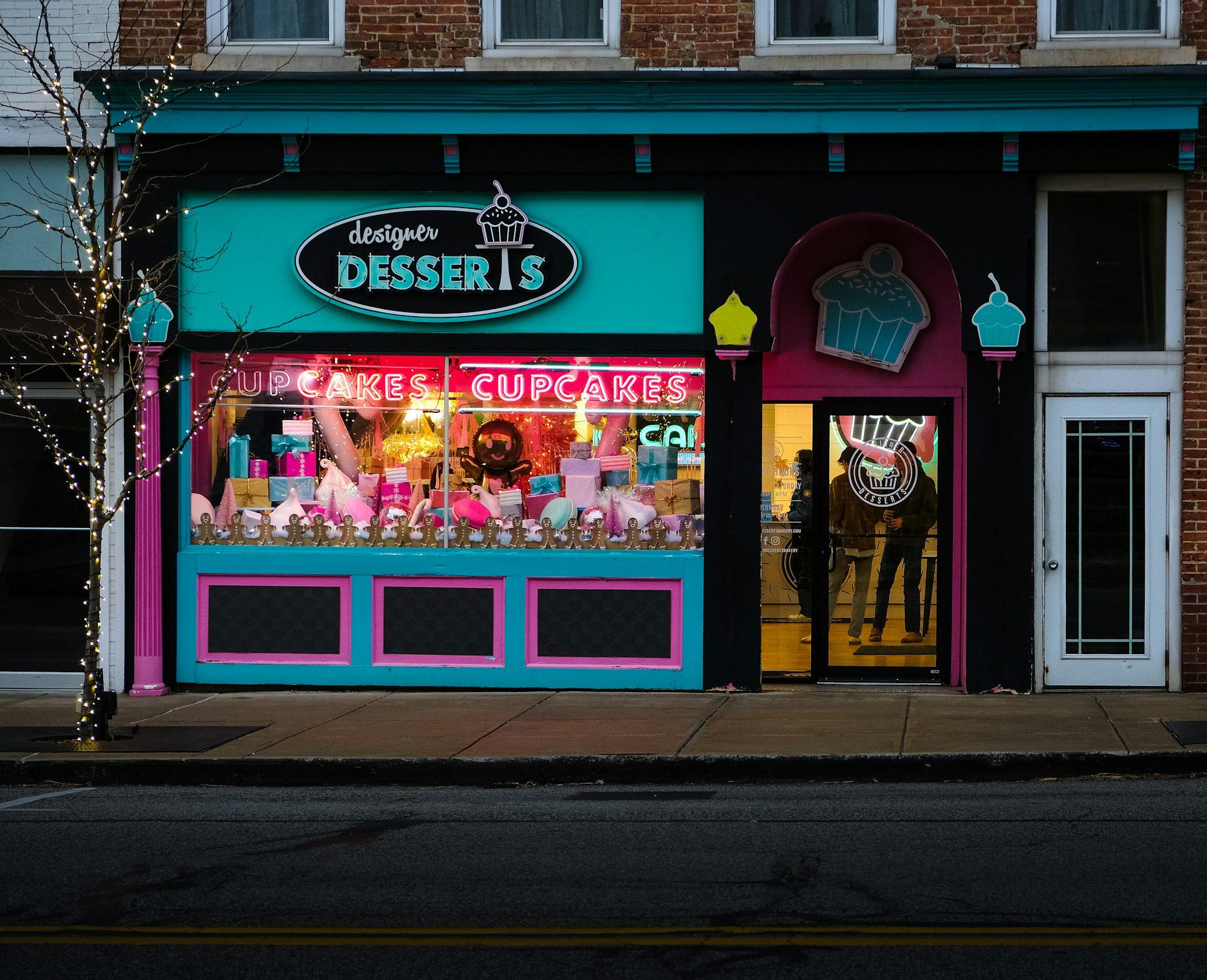 Creative Cake Shop Storefront Design Ideas to Attract More Customers ...